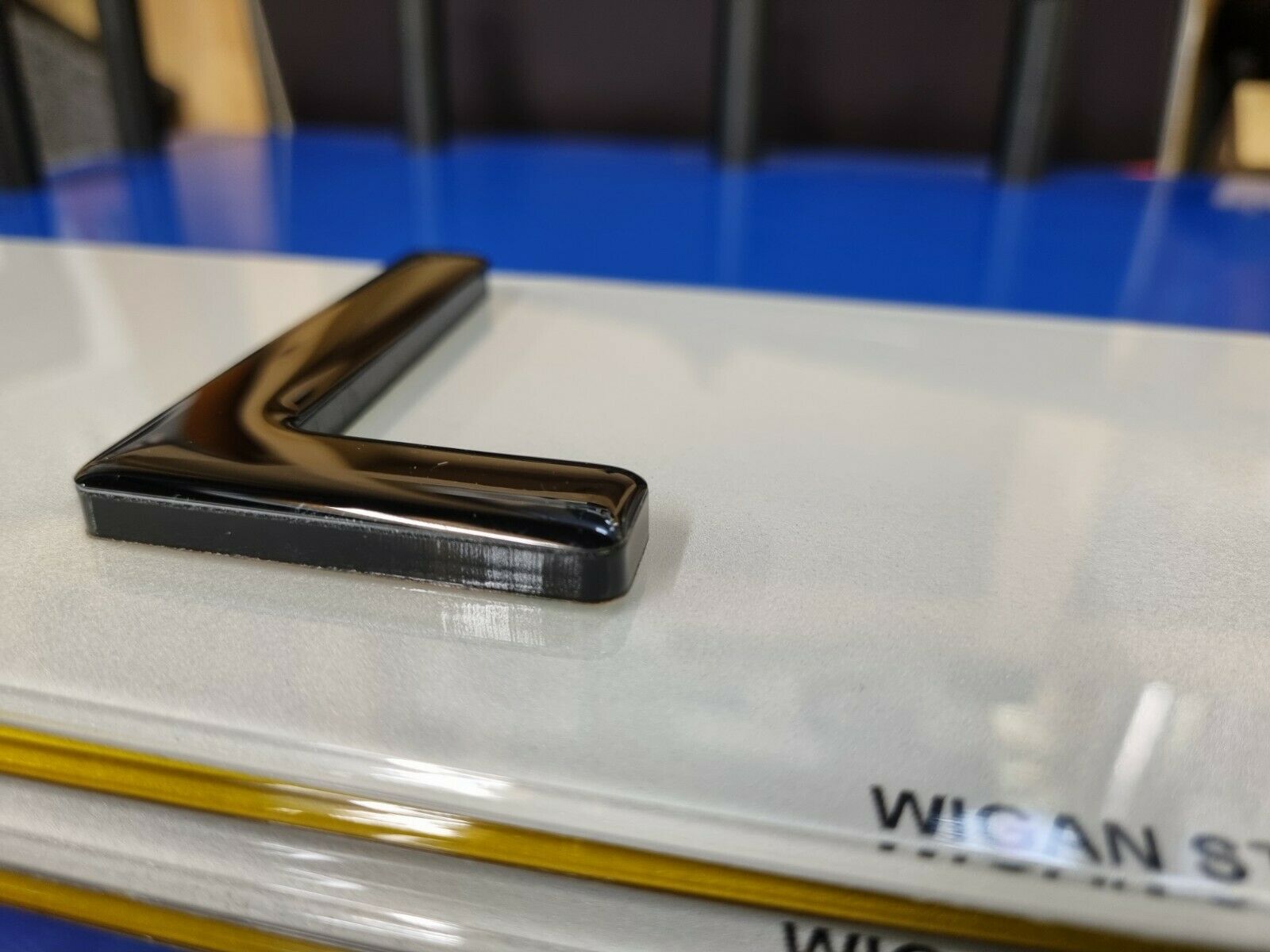 Pair Of 6mm 4D and 3D GEL Topped Raised Domed Gloss Black Number Plate ...